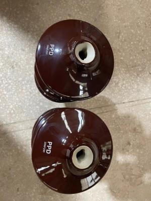 Cina DIN42531 il trasformatore elettrico della porcellana C-110 che imbussola Brown ha lustrato l'OEM in vendita