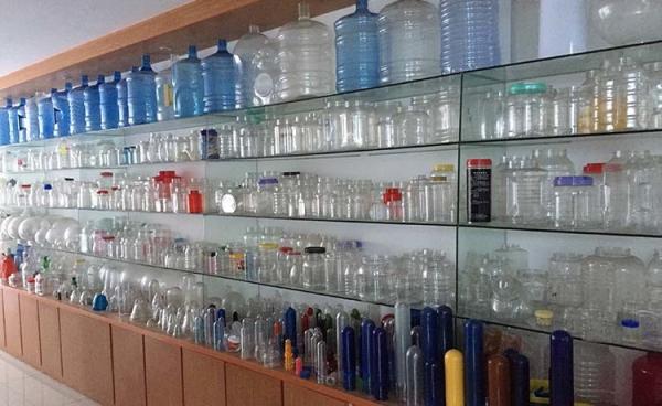 Quality Pressure Port PE Plastic Water Bottle Caps With Child-Proof Function for sale