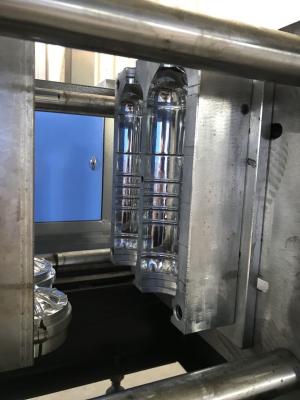 中国 2000ml ボトル容量 LGB-6L プラスチックボトル 容易な生産のための水を作る機械 販売のため