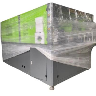 中国 頑丈なLGD-2-750 プラスチックボトル ブローボトル製造機 体重 2200 KG パワー 10-15 kW 販売のため