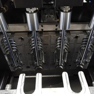 China 1730*800*1850 Máquina semi-automática de fabricação de garrafas para animais de estimação com 4.5CBM volume de peças ocas à venda