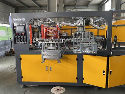中国 完全自動 3000 ml ボトル製造機 25 kW パワーと簡単な操作 販売のため