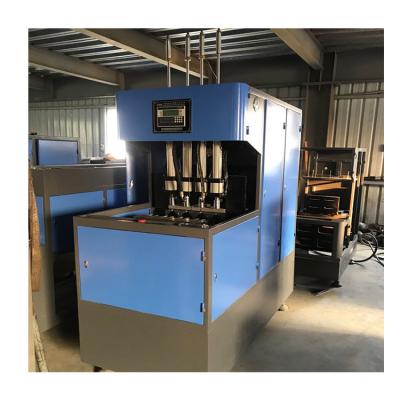 China 4 holte semi-automatisch blazen deksel fles machine voor kleine flessen en aangepaste spanning Te koop