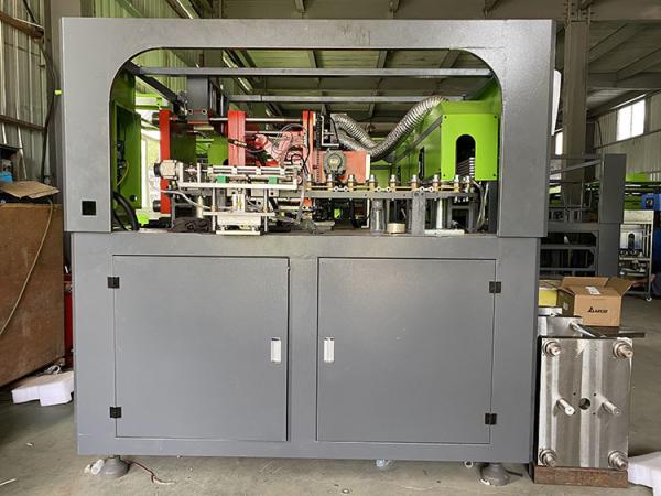 Quality Automatic PET Bottle Blowing Machine / Blow Molding Machine Weight 4000 KG for for sale