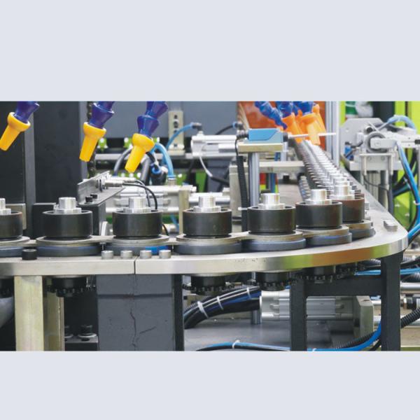 Quality 4000BPH 4 Cavity PET Bottle Blowing Machine with Field Maintenance and Repair for sale