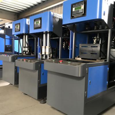 Cina 2022 Semiautomatica per la produzione e l'efficienza di bottiglie di plastica in PET in vendita