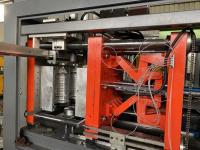 China LGD-2-20 Customized Voltage Plastic Pet Bottle Making Machine with Video Technical Support for sale