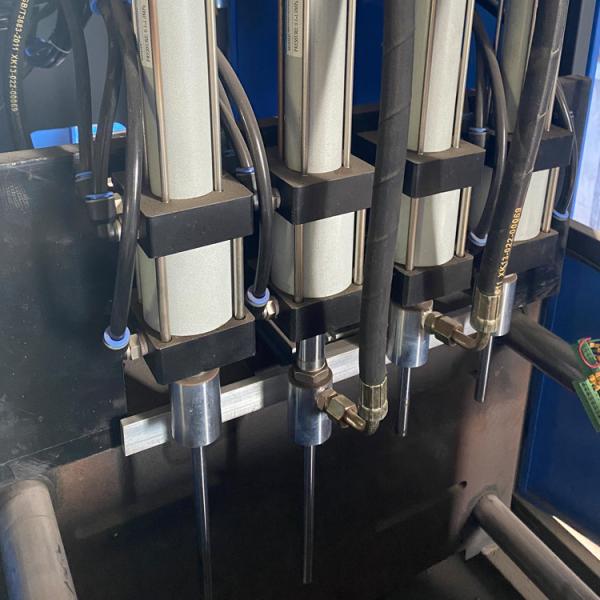 Quality SMC Rotary Cylinder 4 Cavity Plastic Bottle Blowing Machine for PET Bottle for sale