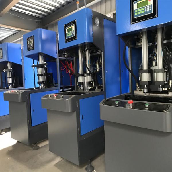 Quality Pet Plastic Water Beverage Bottle Blow Molding Machine with 2 L Hollow Part for sale