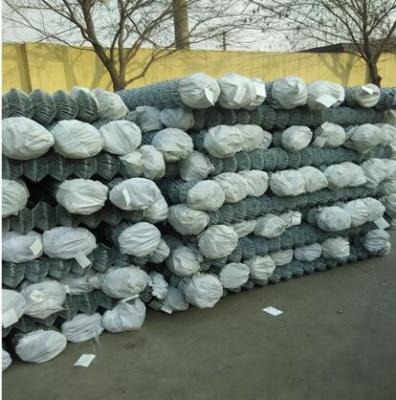 China ASTM A392 standard, galvanized chain link fence with 2.4x15.2m roll size for sale