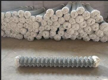 China ASTM A392 standard, galvanized chain link fence with 2.4x15.2m roll size for sale