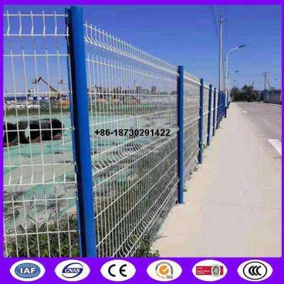 China Peach Shape tube post with Triangle Bending Panel from China as fence application for sale