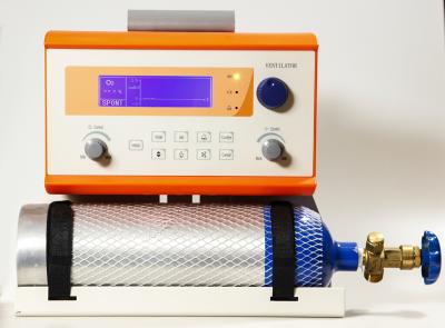 China Lightweight Portable Emergency Ventilator With Oxygen Tank For EMS & First Responders for sale