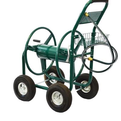Cina Carrello di bobina per tubi di acqua per uso esterno pesante 19LBS Capacità per la coltivazione di giardini in vendita