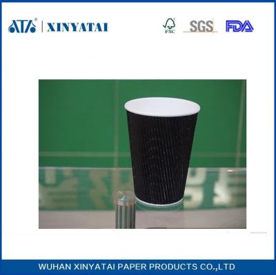 Cina Tazze di carta nera ondulazione biodegradabili usa e getta con Logo personalizzato stampato in vendita