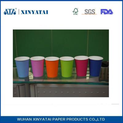 Cina Multi colore carta personalizzati tazze di caffè, Bicchiere di carta per bevande calde o Cold Drink in vendita