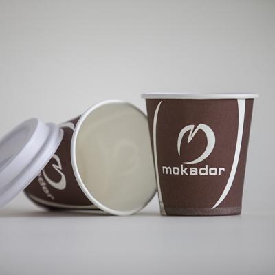中国 シングルウォールペーパーカップ、再生紙はふたでカップを飲むコーヒーやホットチョコレートを印刷します 販売のため