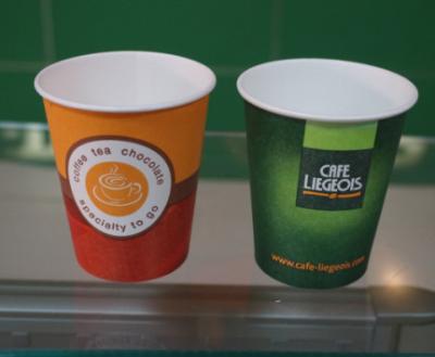 Cina 7 once con le tazze di carta a parete semplice stampate Flexo di progettazione dell'inchiostro del commestibile per caffè e tè in vendita