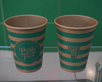 Cina Tazze riciclabili per la bibita, tazze della carta kraft di Brown Di caffè 8oz in vendita