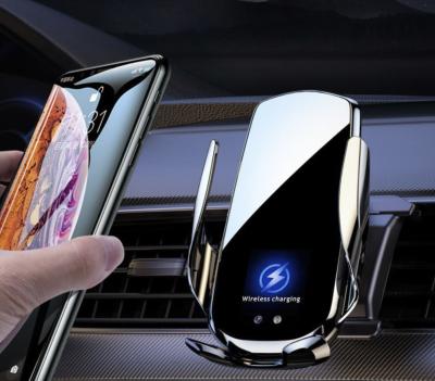 China Gravity Suction Cup Phone Mount For Car Double Joint Ball Head 360° Car Mount Holder for sale