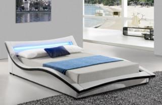 Cina Re Size della struttura dei letti di Sunny Good Quantity Faux Leather LED in vendita