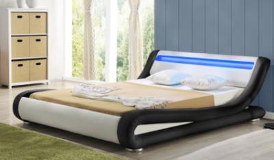 Cina Queen Size LED Upholstered Bed Frame 4ft PU Fabric Comfortable Modern Style in vendita