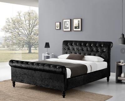 中国 Upholstered Plywood Black Sleigh Bed Frame With Dimond Buttons Headboard / Footboard 販売のため