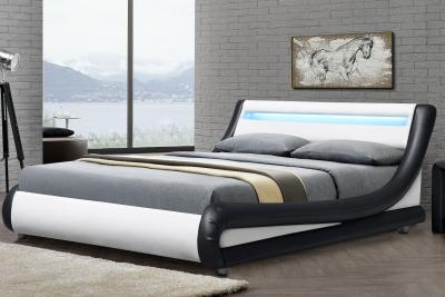 Cina PU Plywood Upholstered Sleigh Bed Frame With RGB LED Headboard in vendita