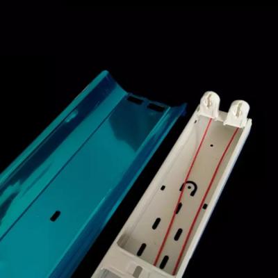 Cina Il triplo ha condotto il supporto veloce fluorescente della lampada del collegamento G13 del dispositivo 240V in vendita