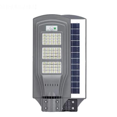 Cina le iluminazioni pubbliche all'aperto di 100W LED riscaldano la luce solare di Steet dell'ABS bianco in vendita