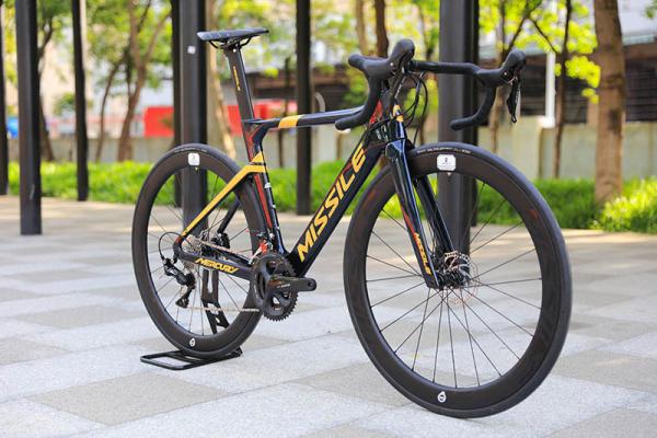 Quality YBN S11 Chain Carbon Fiber City Road Bike 700c Full Carbon Bike For Benefit for sale