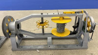 China Auto Operate Double Strand Razor Wire Machine Durable Barbed Wire Machine for sale