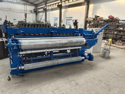 China Heavy Full Automatic Wire Mesh Welding Machine Quick Setup 60-90 times/min for sale