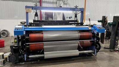 China 120 r/h Advanced Wire Mesh Weaving Machine High Volume Production 1600D for sale