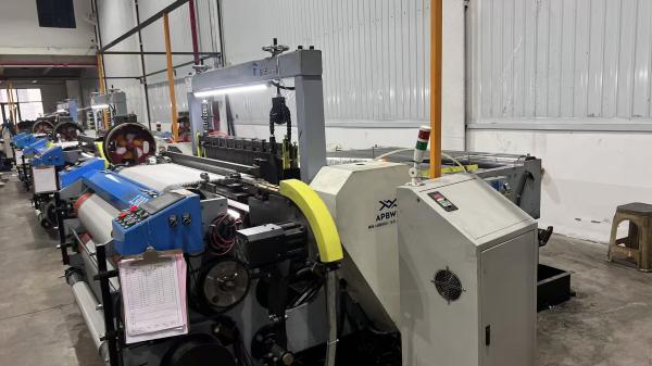 Quality Fast Heavy Duty Metal Wire Mesh Weaving Machine Quality Output BWR1300D for sale