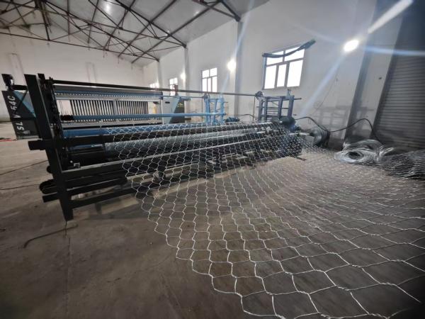 Quality 5 Twists Intelligent Control Gabion Box Machine 320m Per Hour for sale