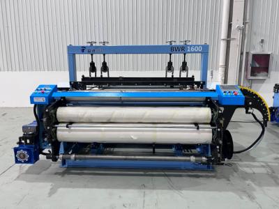 China 1600mm Weaving Width Fully Automatic Wire Mesh Machine for Corrosion Resistant Applications for sale