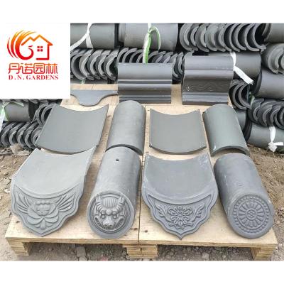 Chine Des solutions de toiture en argile grise personnalisées en carreaux chinois conçus à la perfection pour votre maison à vendre