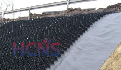 중국 도로 공사를 위한 매끄러운 직조 표면 플라스틱 HDPE 지오셀 수정 안정기 판매용