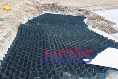 Cina Abitudine della fodera del percorso di Geocell dell'HDPE di Mesh Paving del favo in vendita