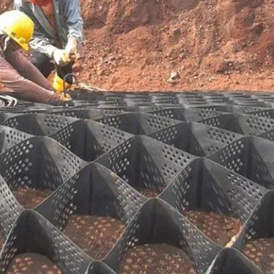 Cina Geocell nero in HDPE per la stabilizzazione della base stradale, protezione della pendenza, tessuto, perforato in vendita