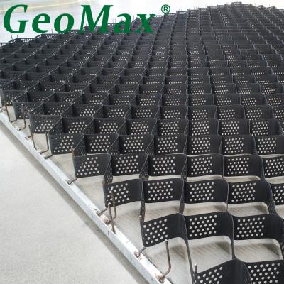 China Slope Stabilization Welded Geocell HDPE 150mm Height Perforated Black ESCR High OIT for sale