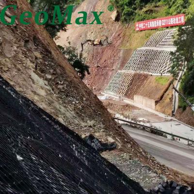 China 6-inch (150mm) Green HDPE Geocell for 1:2 Slope Erosion Control & Revegetation OIT 100min In Spain for sale