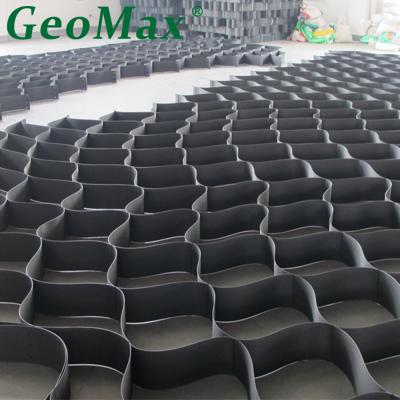 China 200mm Black HDPE Welded Geocell for Gravity Retaining Wall Construction With ESCR OIT Test High Quality In Vietnam for sale
