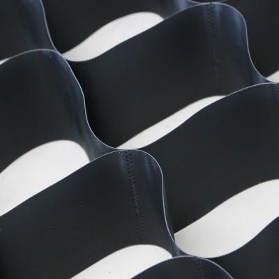China Extra Deep 300mm HDPE Geocell for Mining and Heavy Load Platforms In America for sale