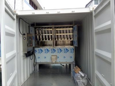 Cina 1 tonnellata - 20 tonnellate di ghiaccio commerciale di macchina di fabbricazione, aria/macchina per ghiaccio raffreddata ad acqua per gli hotel/ristoranti in vendita