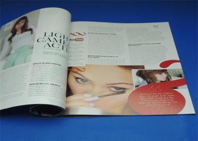 Cina Grippaggio perfetto colore opaco di Pantone di servizi di stampa della rivista della laminazione/di lucentezza in vendita