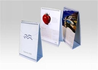 Cina I servizi di stampa opachi del calendario della Tabella della laminazione di A4 B5, abitudine hanno stampato il calendario in vendita