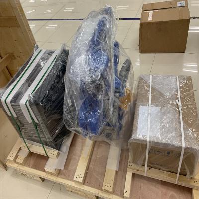 中国 YASKAWA Motoman YRC1000のロボット コントローラーのための使用されたアーク溶接のロボットAR1440 6軸線 販売のため