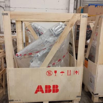 China Gebruikte Industriële het Schilderen het Wapenassemblage van de Robotirb4400 6axis CNC Robot Te koop